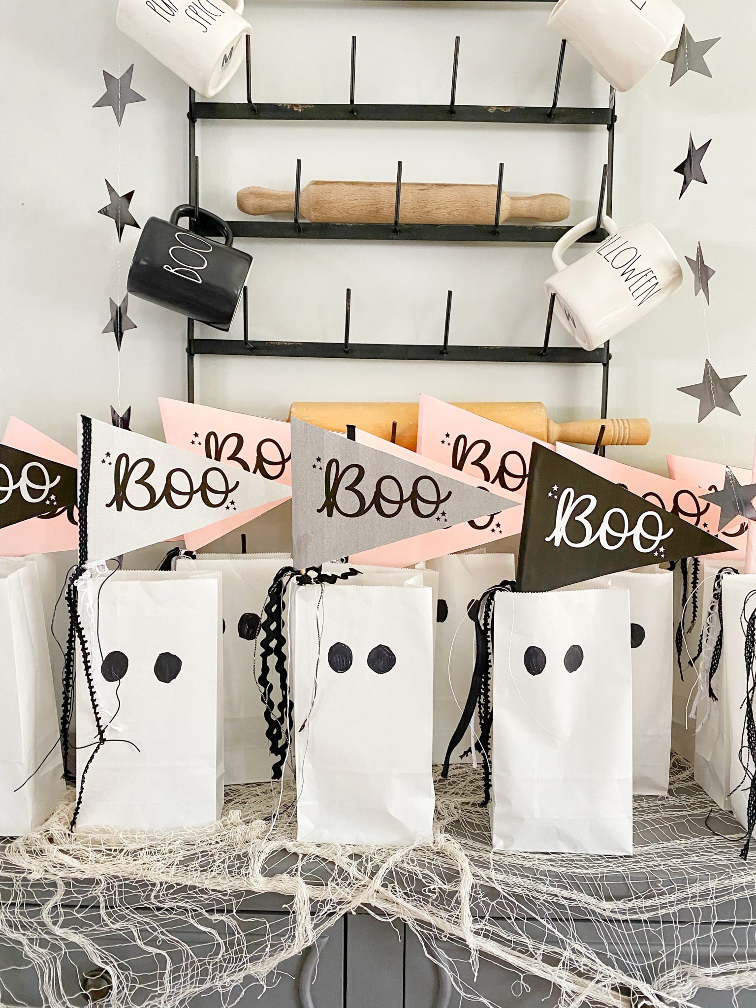 Halloween "Boo" Favor Bags - Jordecor